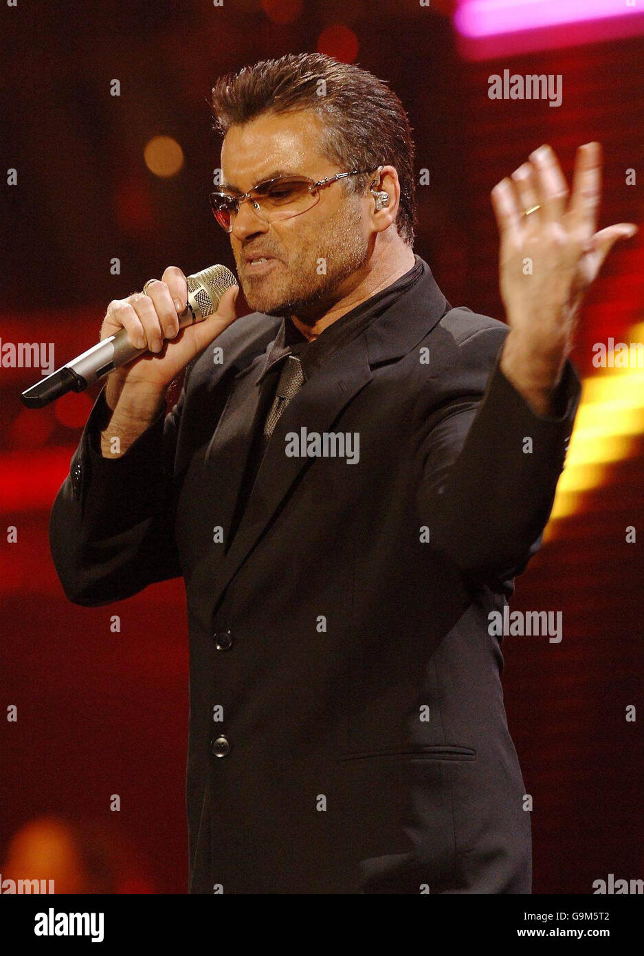 George Michael in concert - London Stock Photo - Alamy