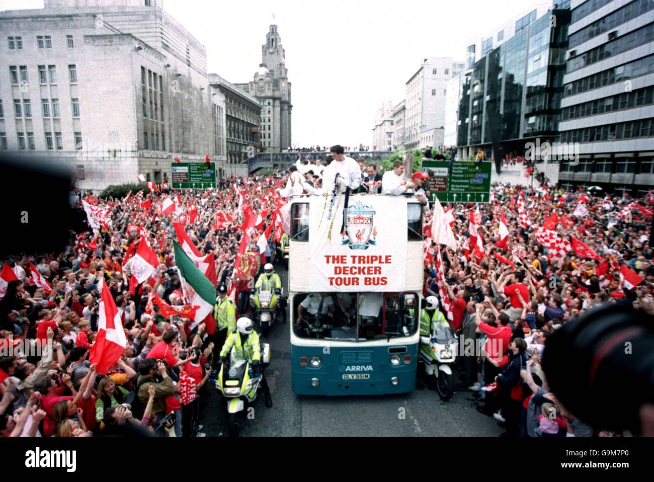 Soccer - Liverpool Trophy Parade. The bus travels through Liverpool ...