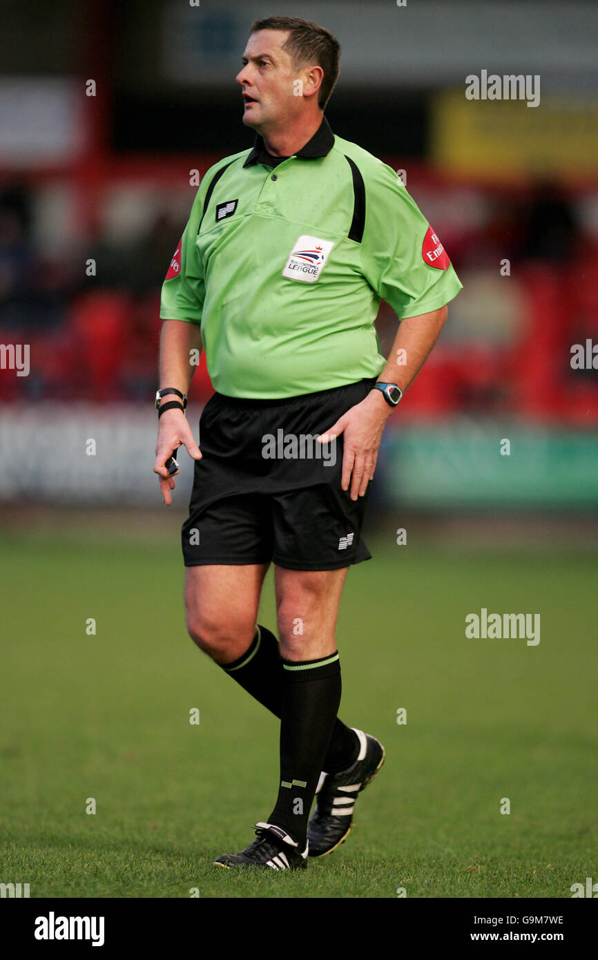 Soccer - Coca Cola League One - Crewe v Chesterfield - Alexandra ...