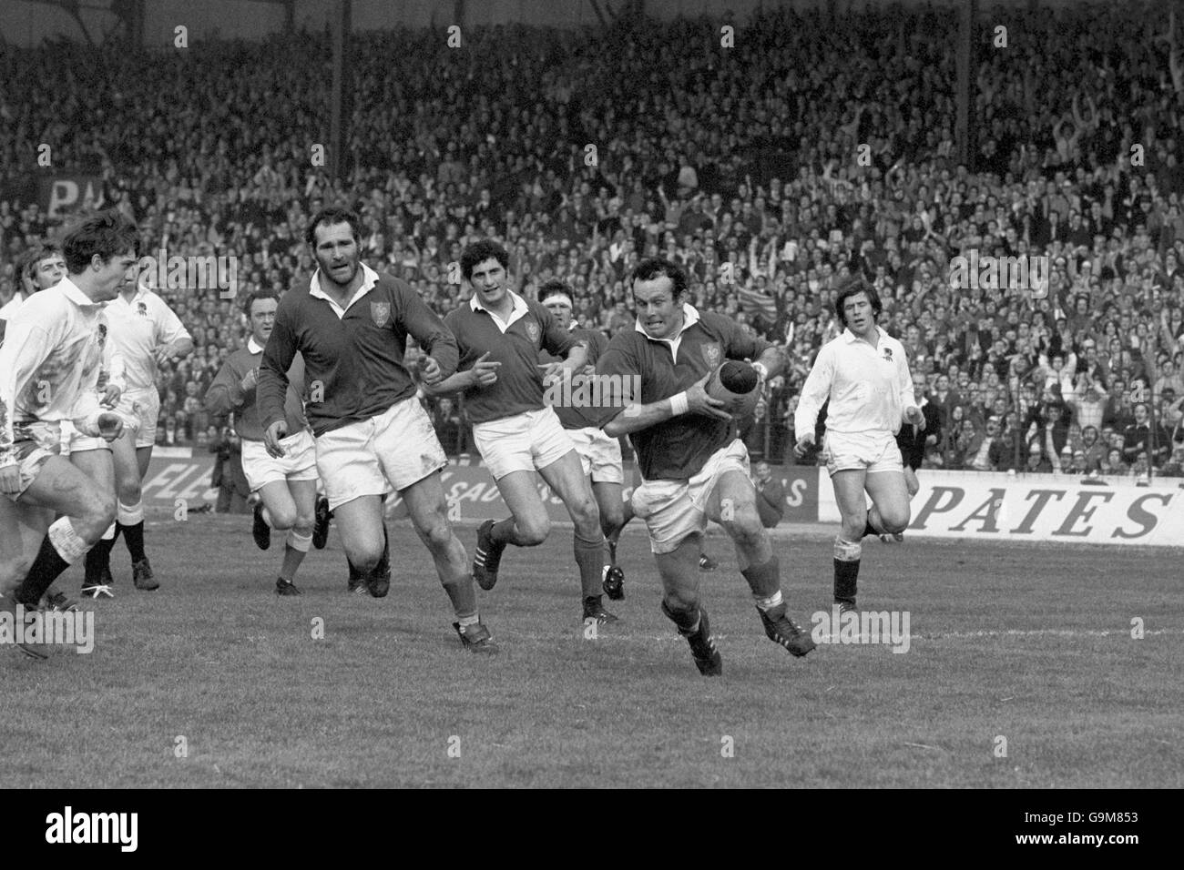 Rugby union five nations championship france england stade de colombes ...