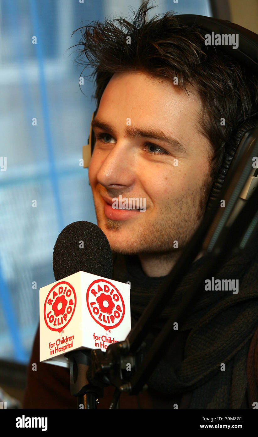 Harry from mcfly hi-res stock photography and images - Alamy