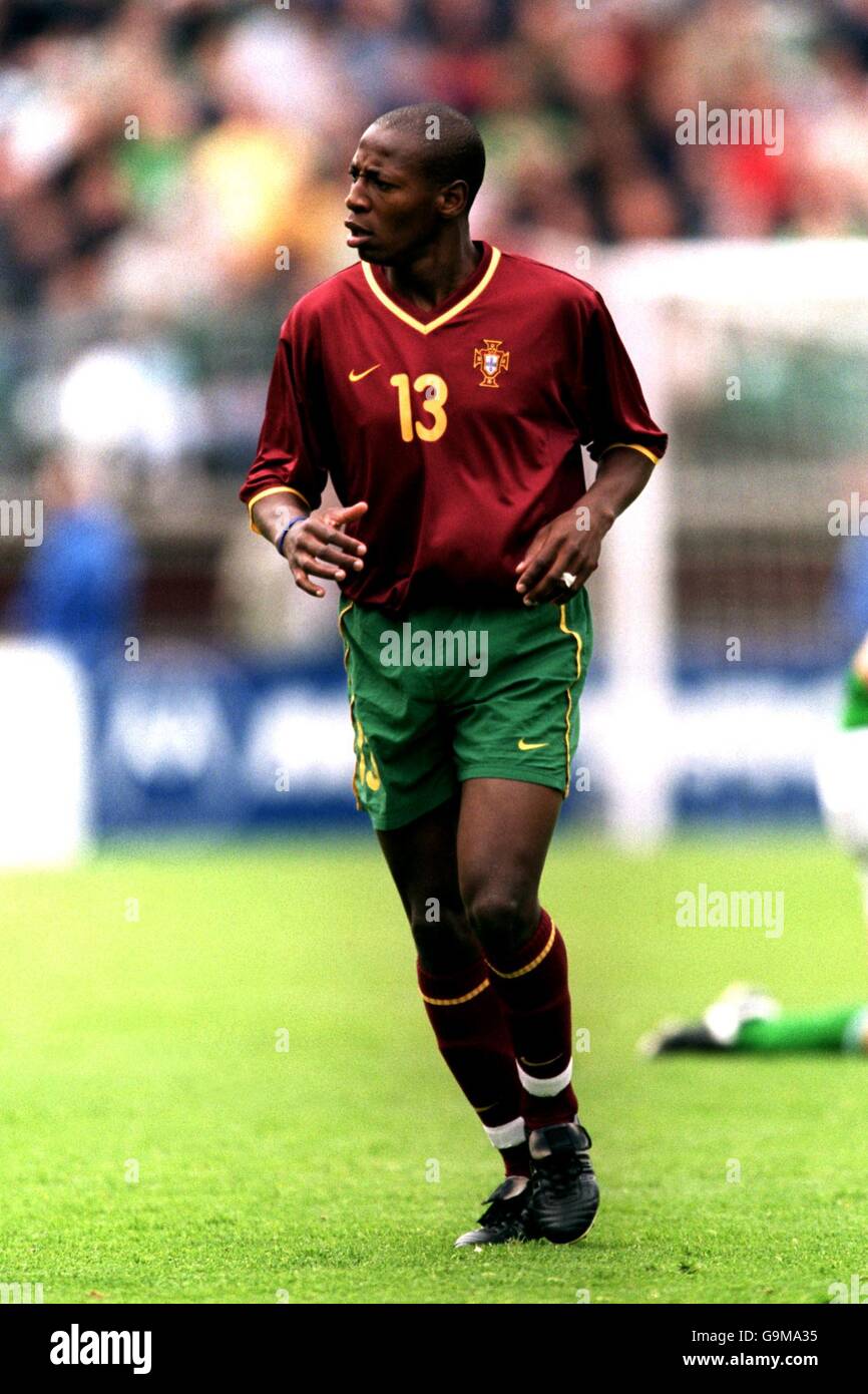Soccer world cup 2002 qualifier group two ireland v portugal hi-res ...