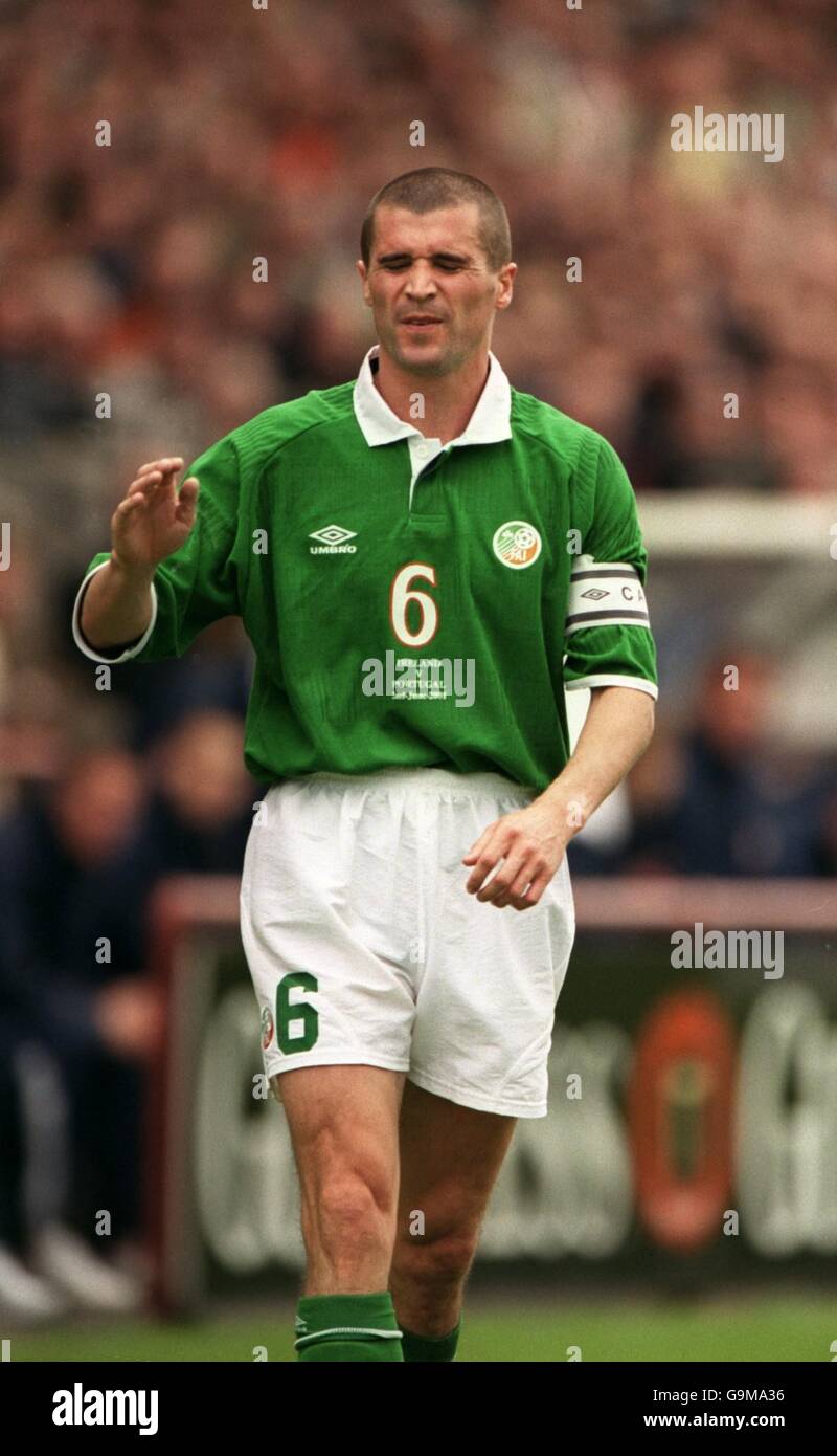 Soccer world cup 2002 qualifier group two ireland v portugal hi-res ...