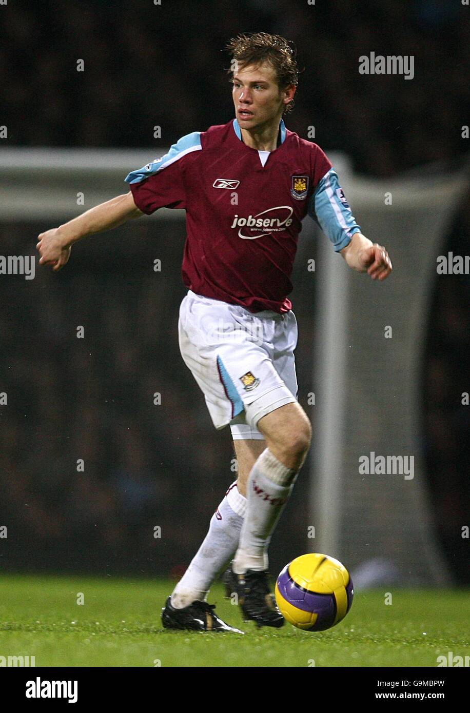 Jonathan spector manchester united hi-res stock photography and images ...