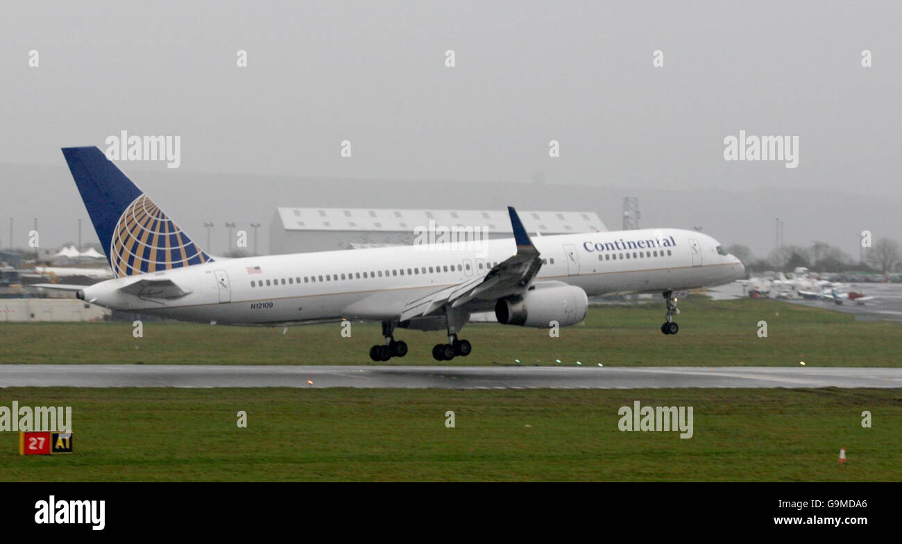 Bristol airport runway reopens Stock Photo - Alamy