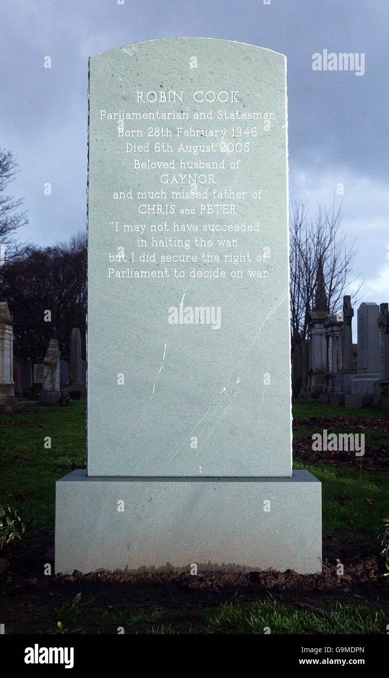 Cook's war opposition gravestone Stock Photo - Alamy