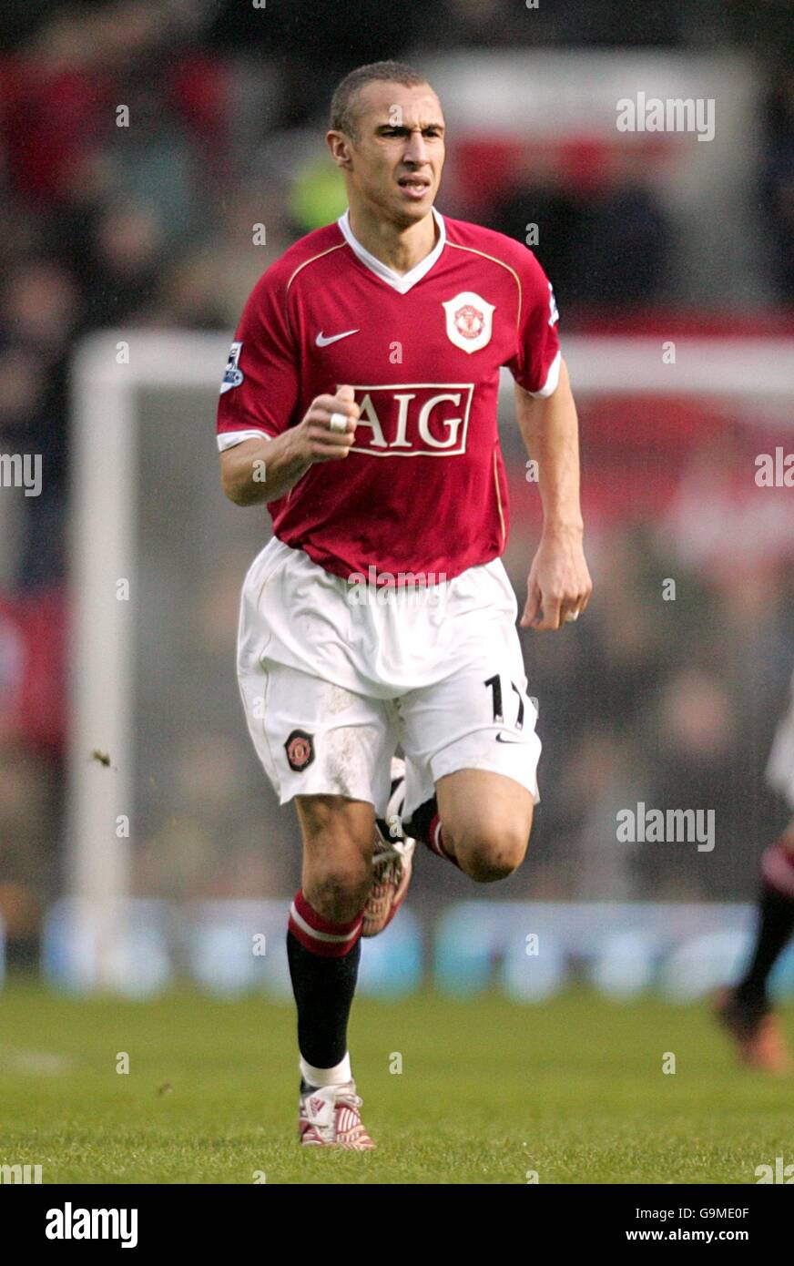 Henrik larsson manchester united hi-res stock photography and images ...