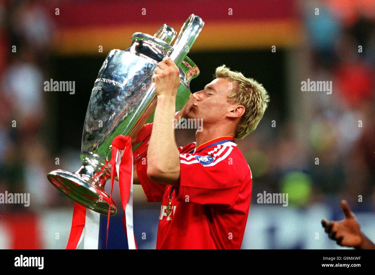 Bayern Munich's Alexander Zickler kisses the European Cup as he lifts ...
