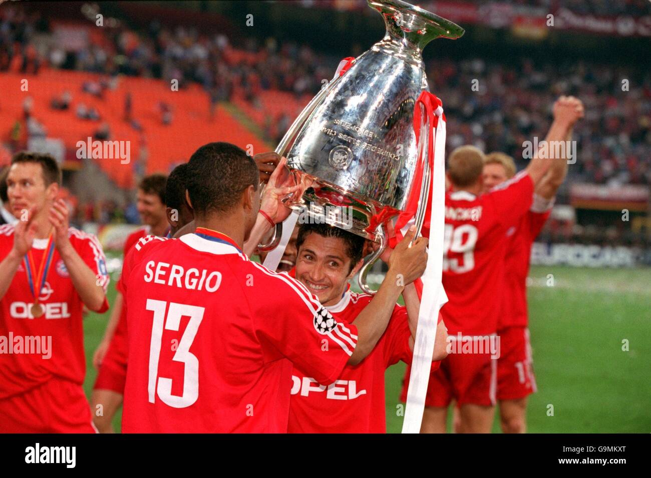 Soccer - UEFA Champions League - Final - Bayern Munich v Valencia ...