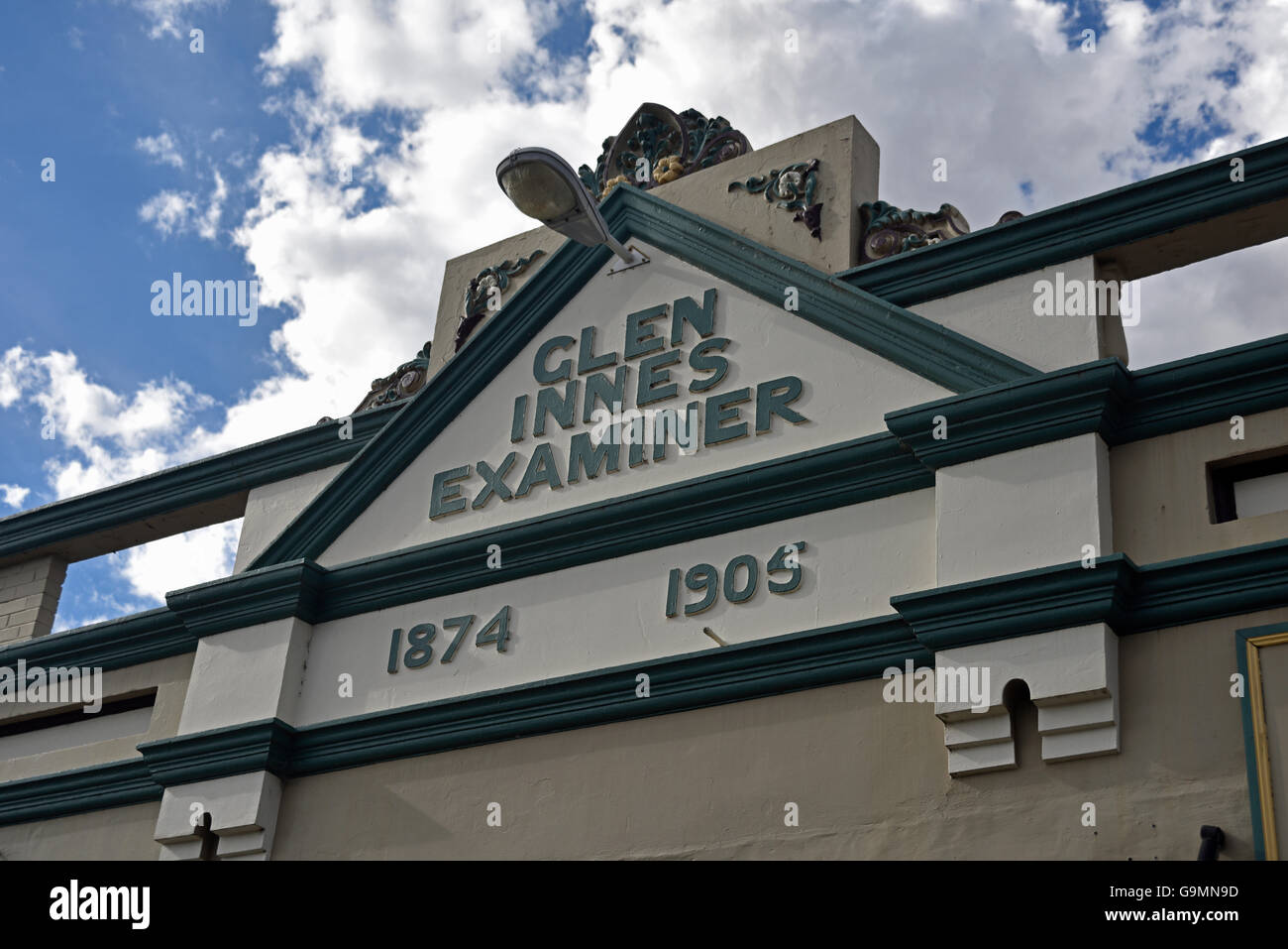 front of the historic glen innes examiner newspaper office dated 1874 and 1905 Stock Photo - Alamy