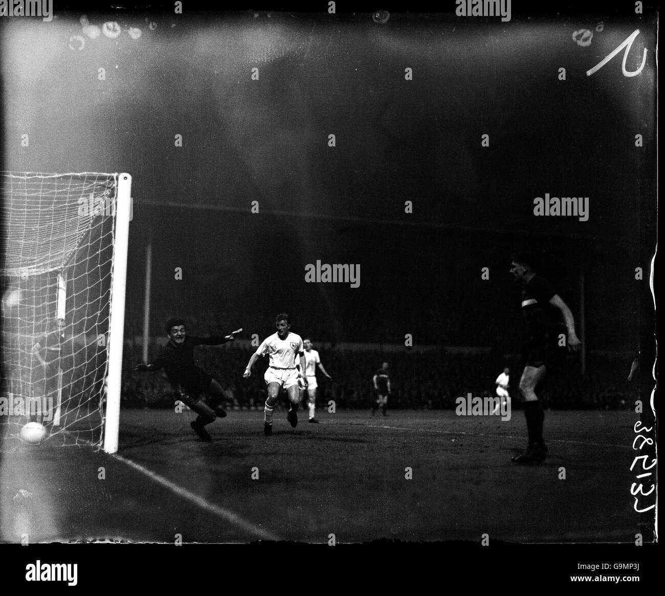 Terry dyson hi-res stock photography and images - Alamy