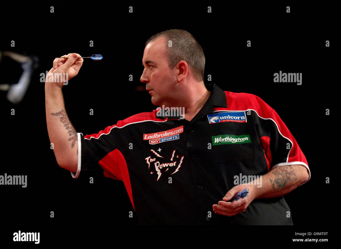 Half length pdc the power hi-res stock photography and images - Alamy