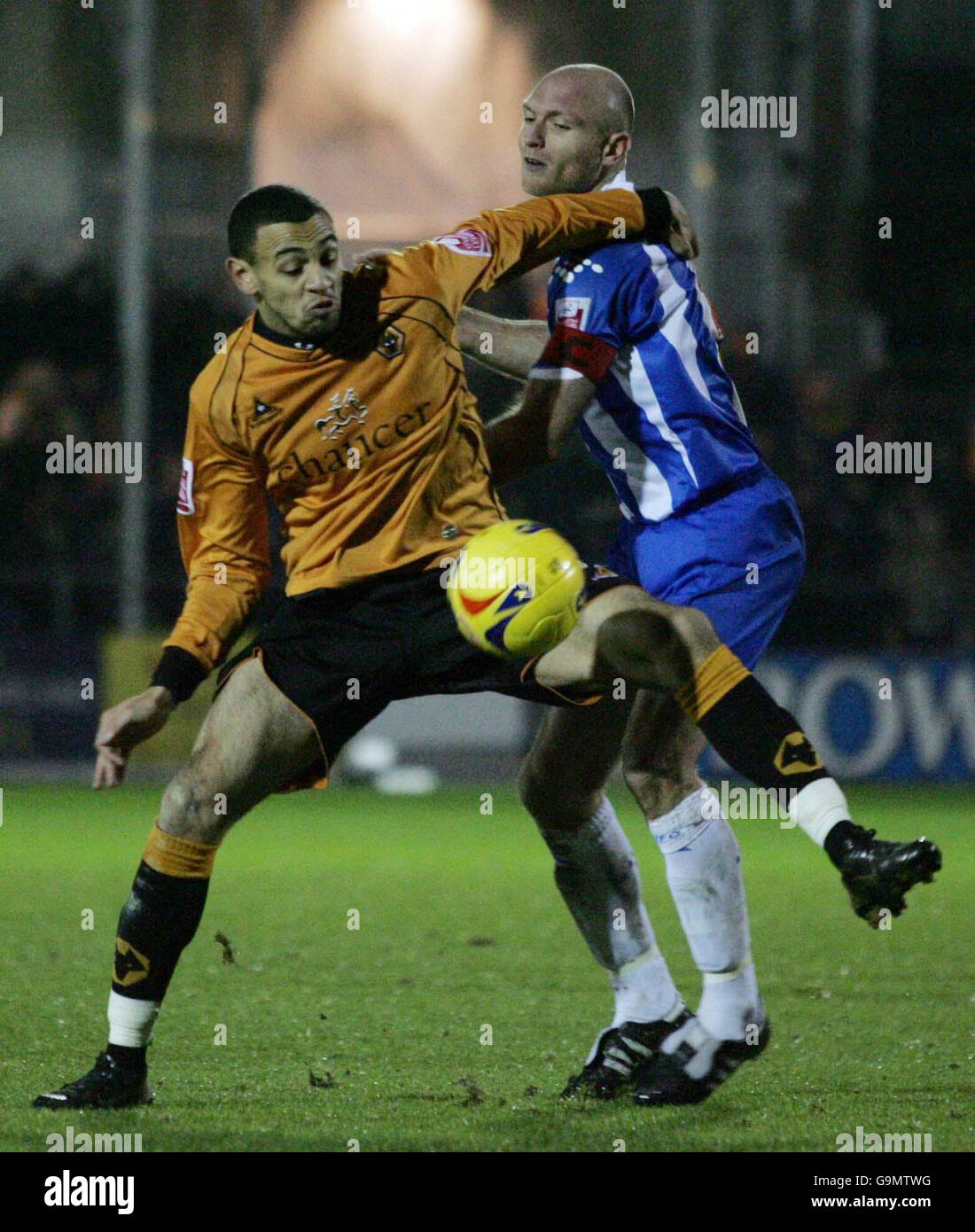 Coca cola championship match layer road hi-res stock photography and ...