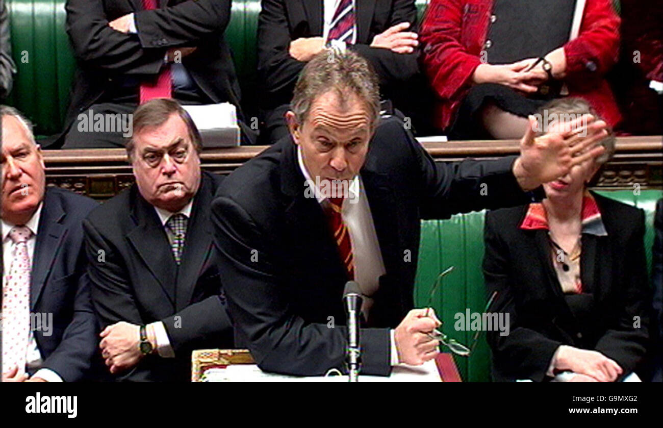 Prime Ministers Questions - House of Commons Stock Photo - Alamy