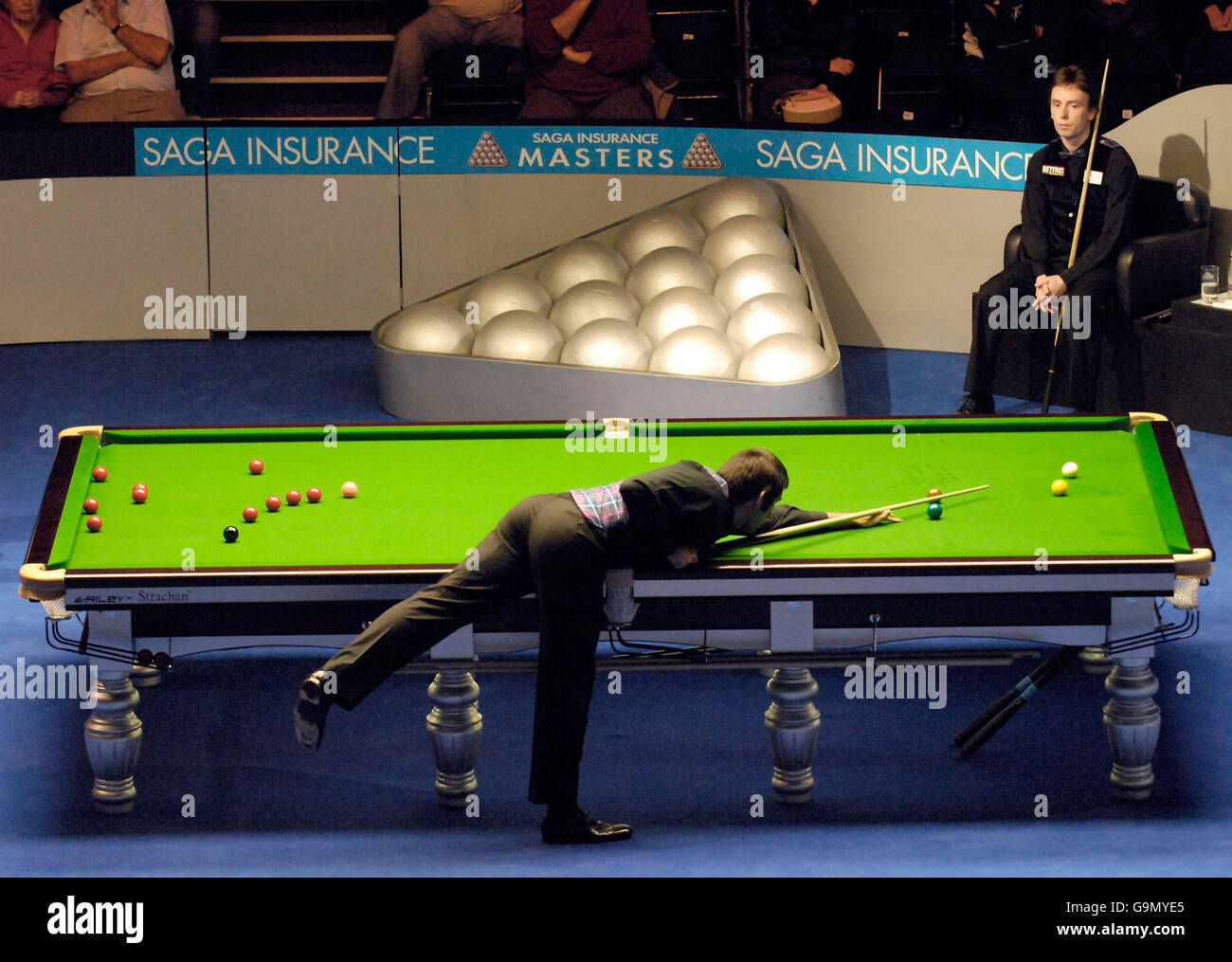 Ken doherty table saga insurance masters wembley arena hi-res stock ...
