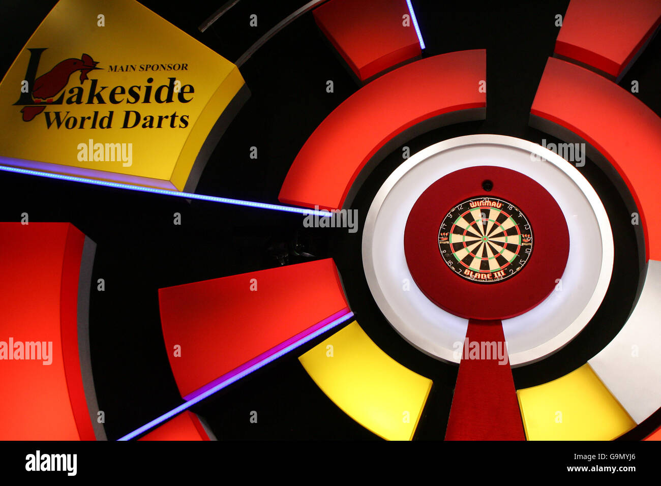 Darts - Lakeside World Professional Darts Championship 2007 - Frimley ...