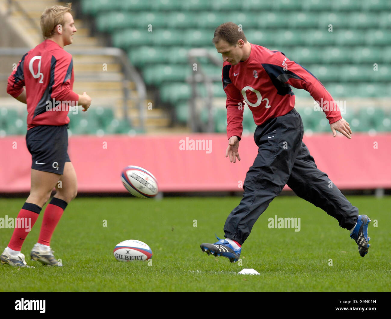 Rugby union training mike catt hi-res stock photography and images - Alamy