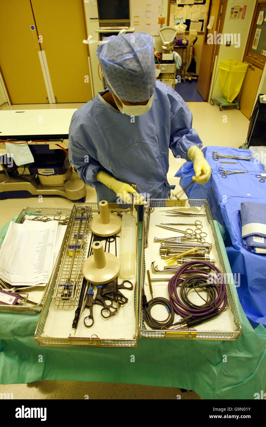 Operating Theatre staff prepare for a Laparoscopic Anterior Resection ...