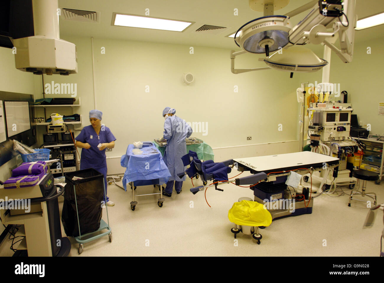 STOCK Health operation Generic Health pics Stock Photo - Alamy