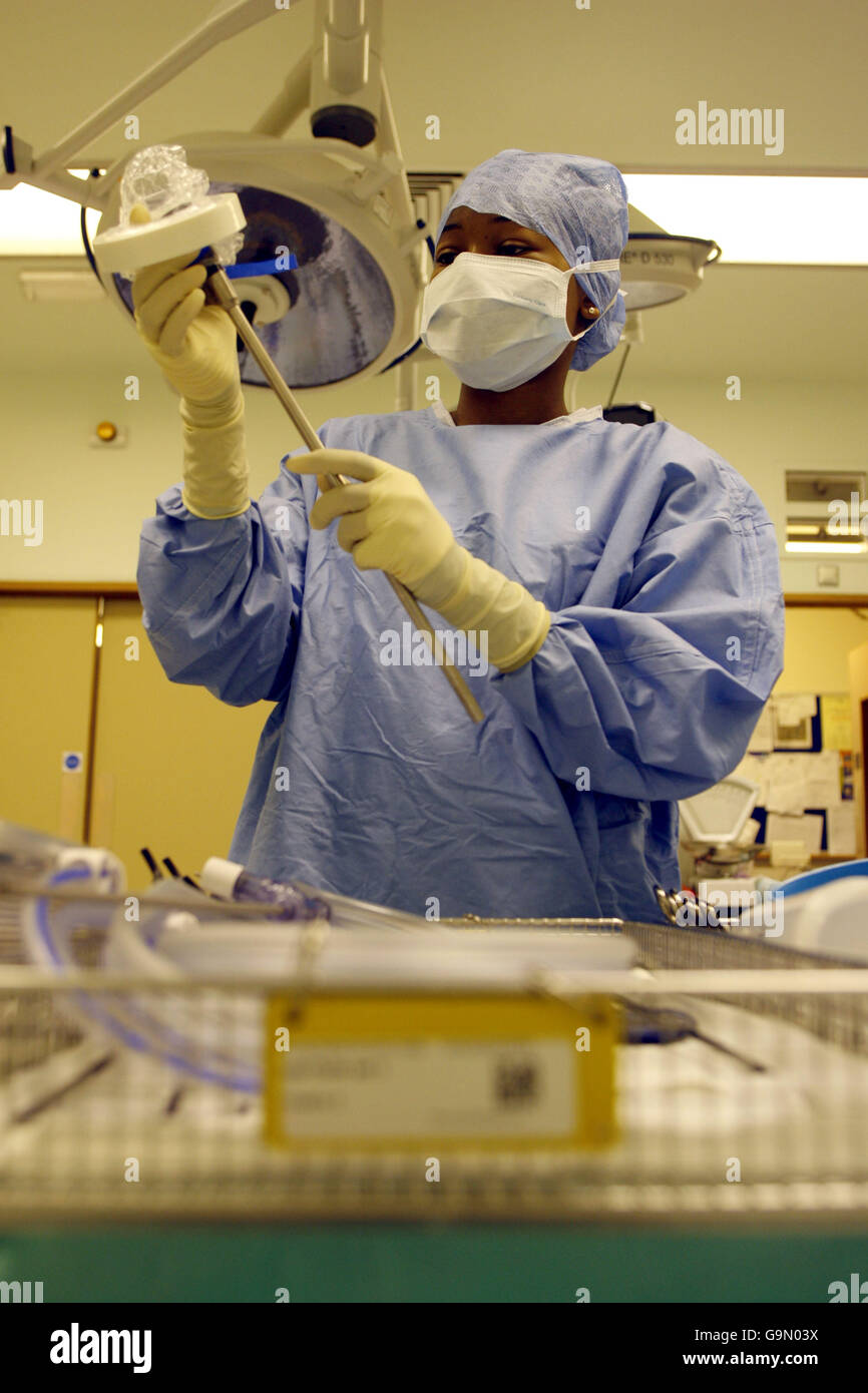 Operating Theatre staff prepare for a Laparoscopic Anterior Resection ...