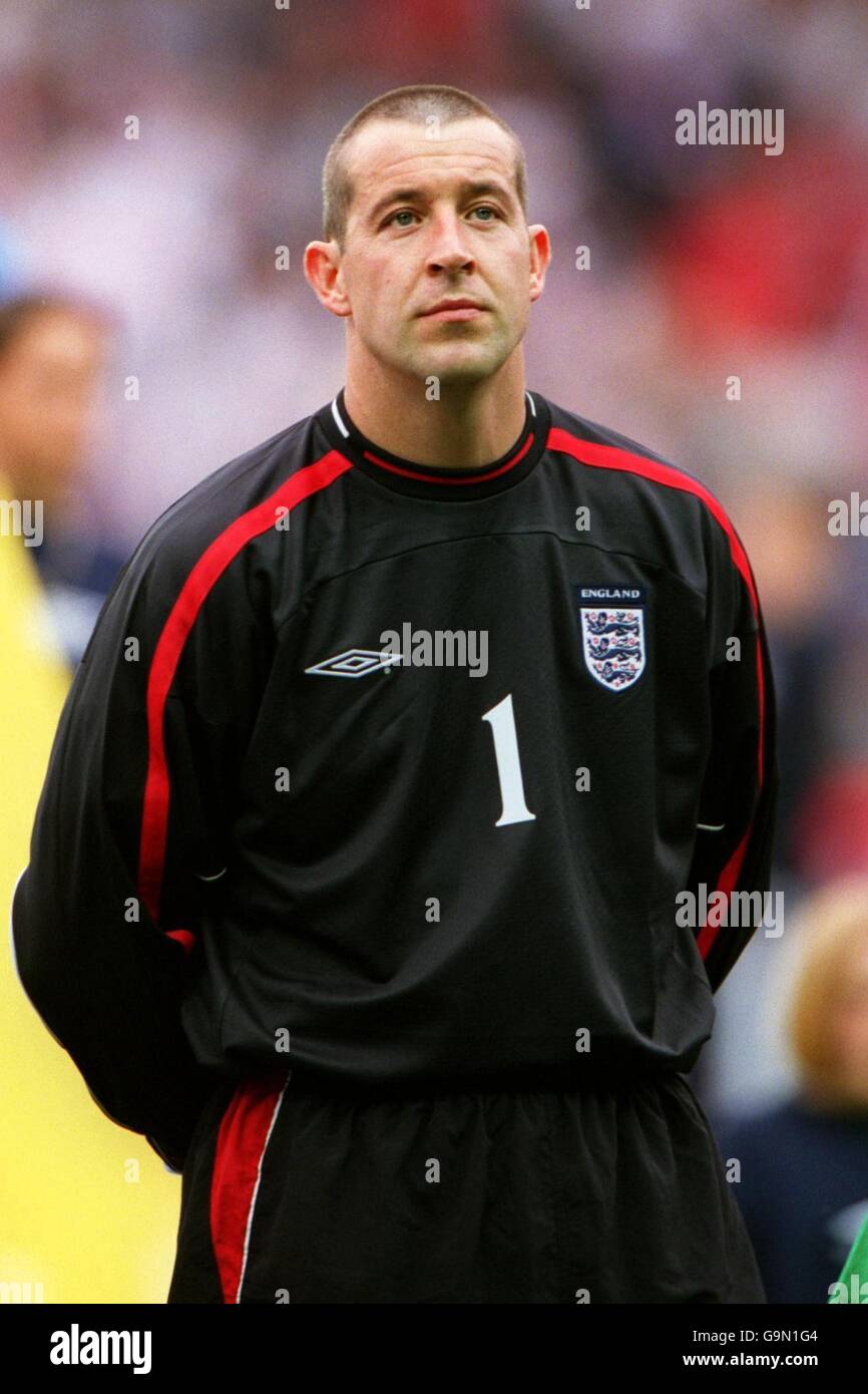 International Soccer - Friendly - England v Mexico. Nigel Martyn ...
