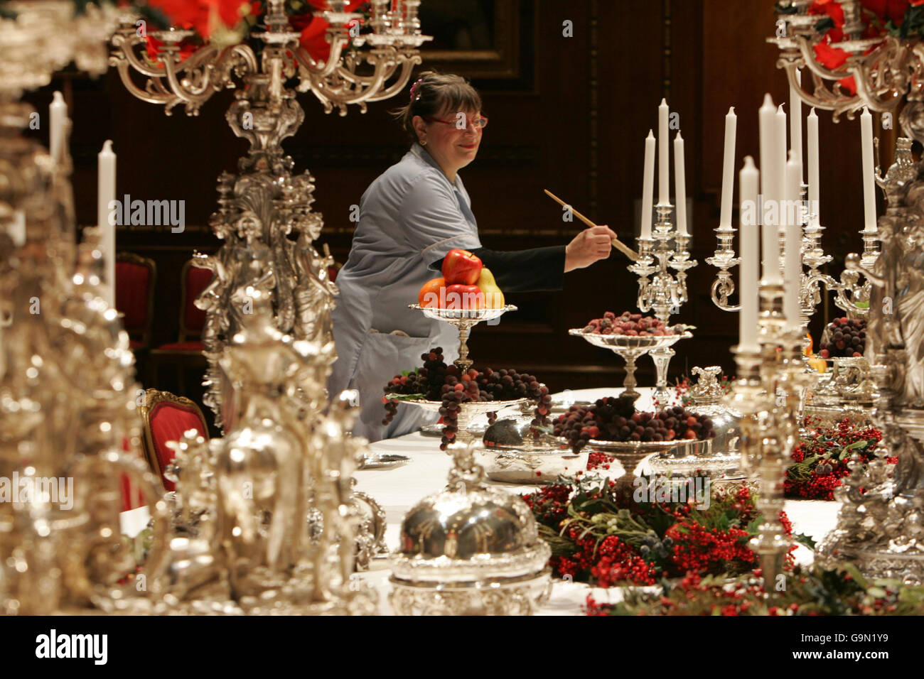 Victorian silver on display at windsor castle hi-res stock photography ...