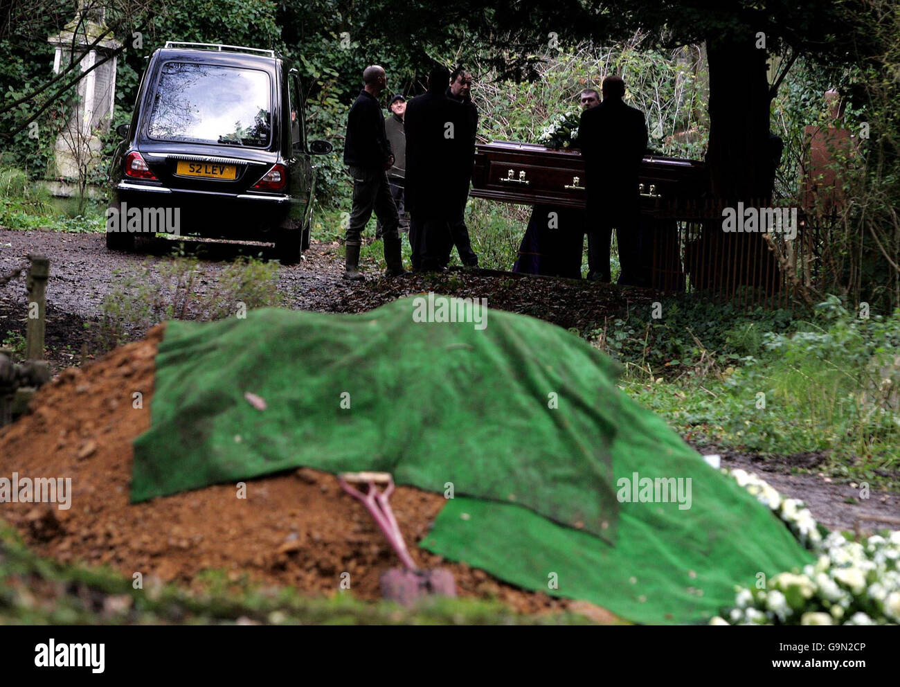 Alexander Litvinenko funeral Stock Photo - Alamy