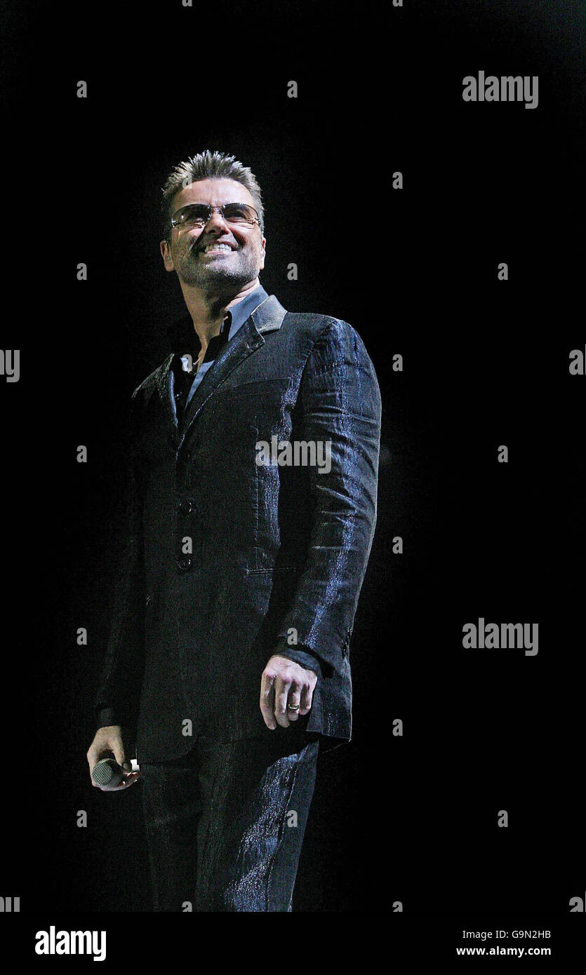 George Michael Live - Dublin Stock Photo - Alamy