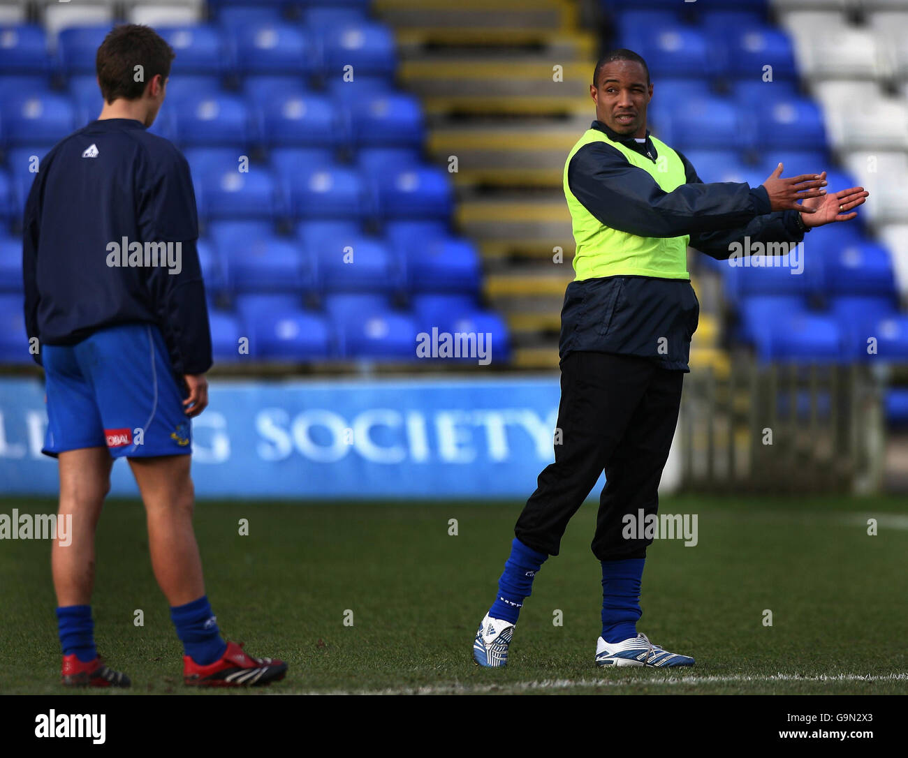 Soccer - Macclesfield Town training - Moss Rose Ground Stock Photo - Alamy