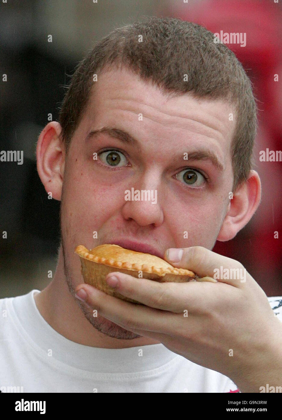 World pie eating championships hi-res stock photography and images - Alamy