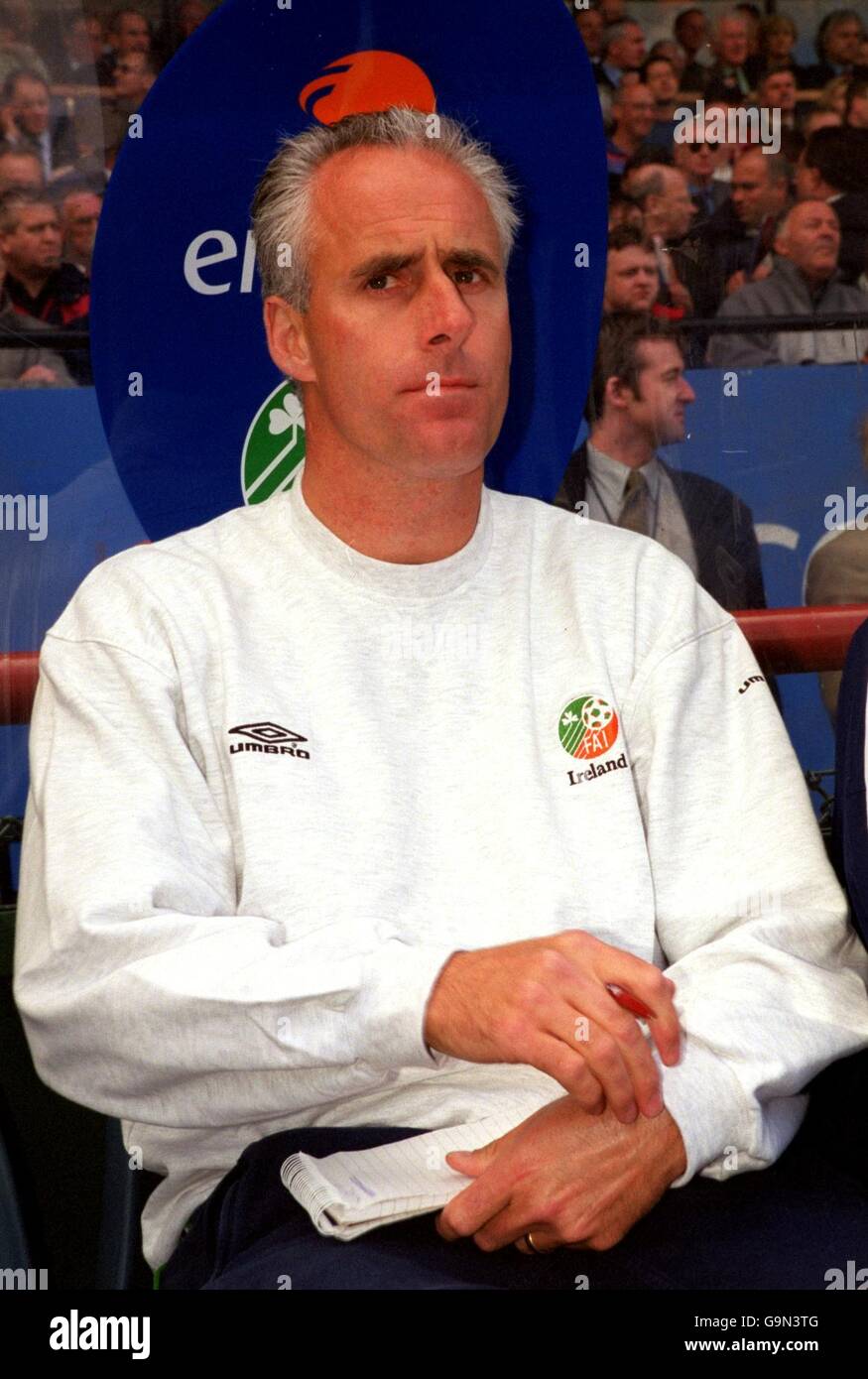 Soccer world cup 2002 qualifier group two ireland v portugal hi-res ...