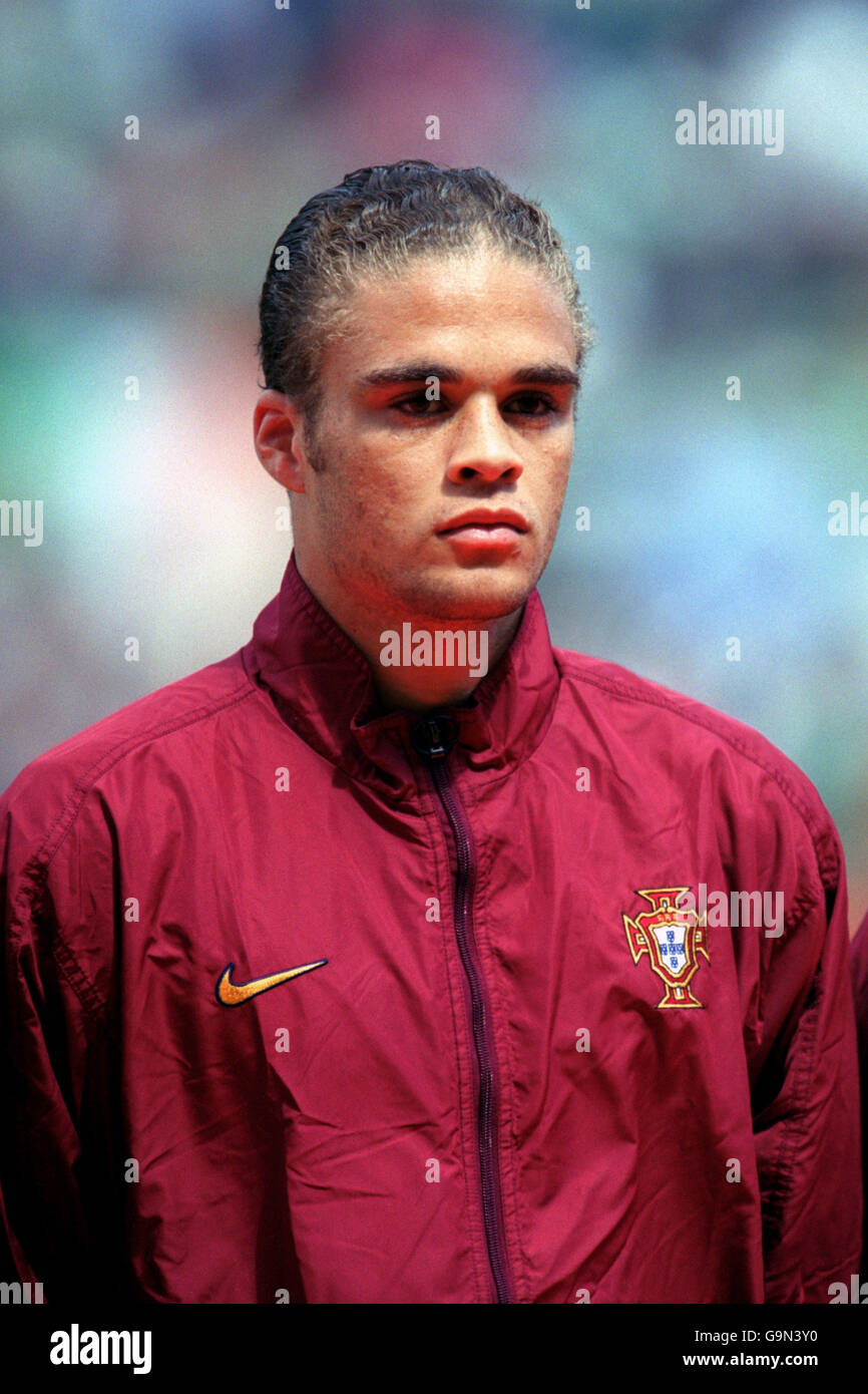 Soccer world cup 2002 qualifier group two ireland v portugal hi-res ...