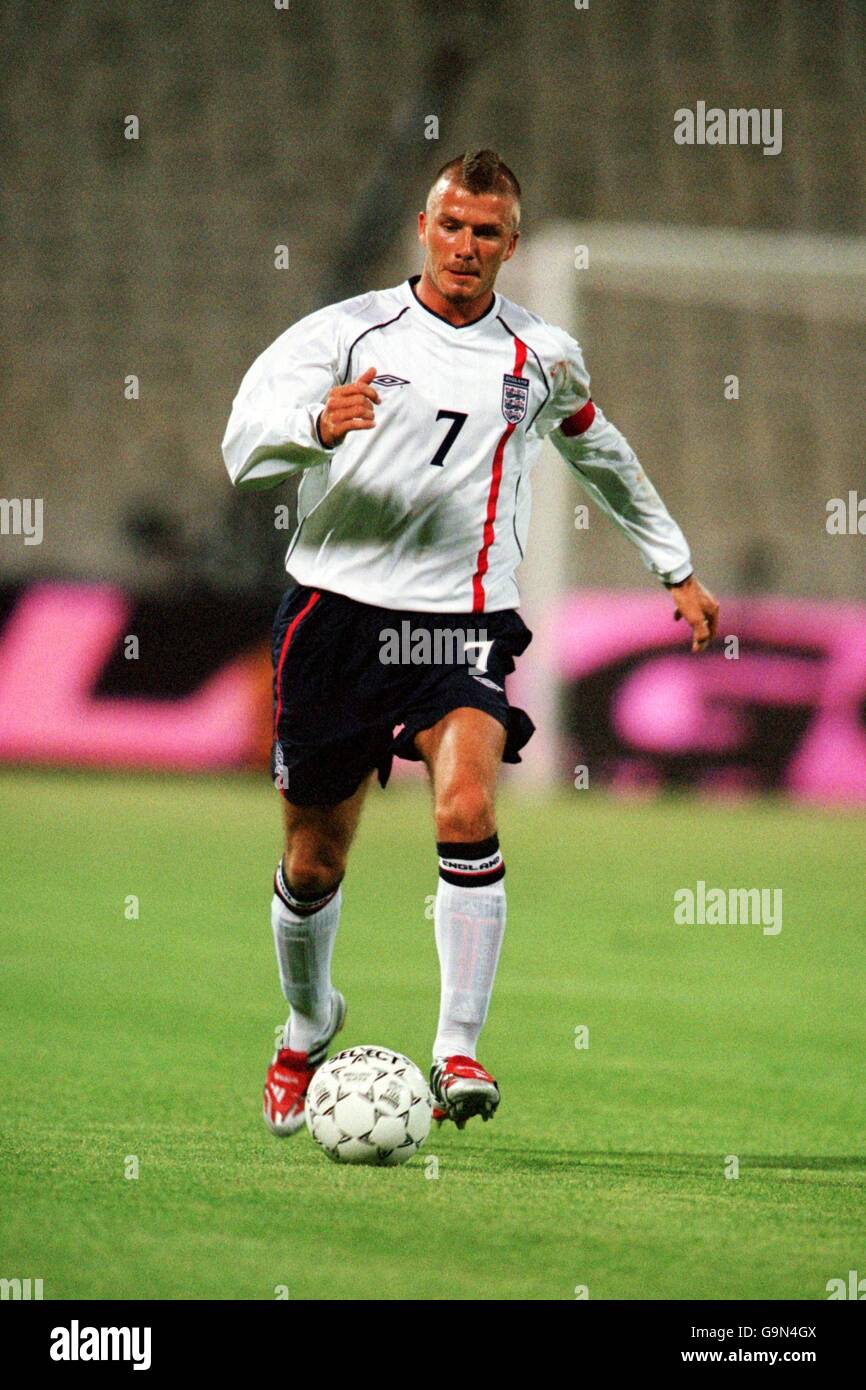 David beckham england v greece 2002 hi-res stock photography and images ...