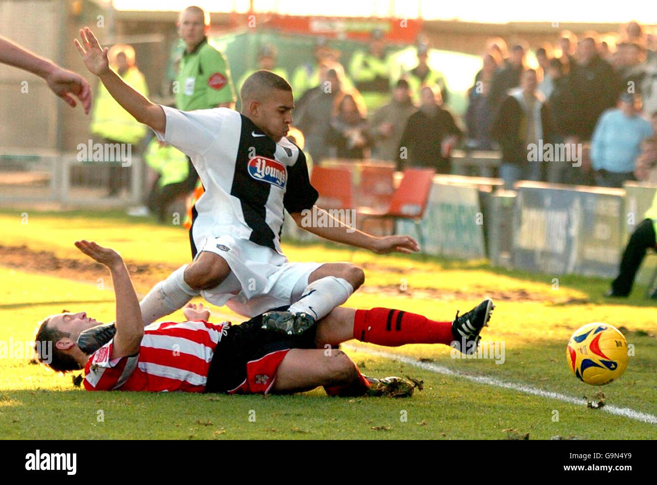 Grimsby towns peter bore hi-res stock photography and images - Alamy