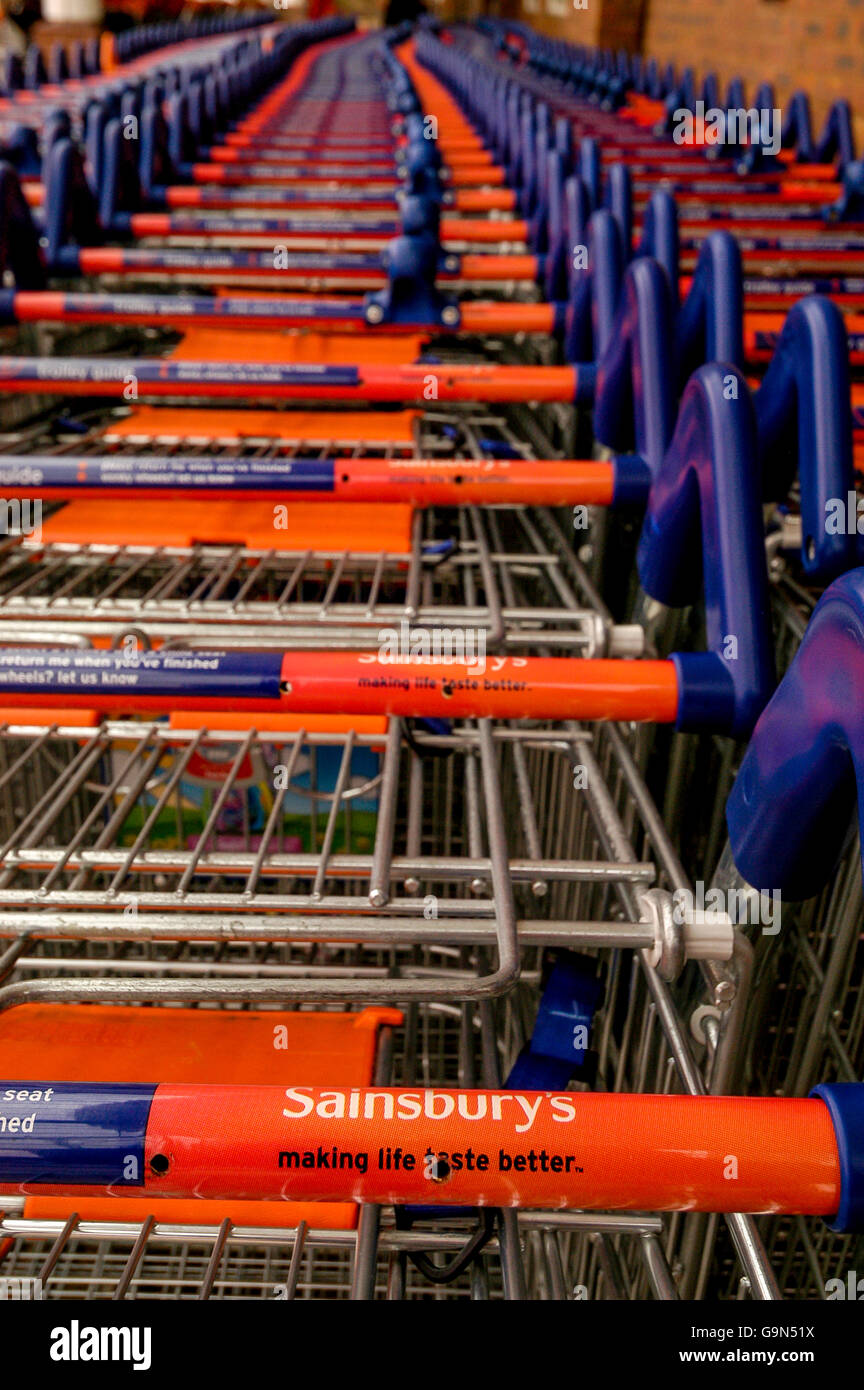 Scenes inside a Sainsbury's Superstore in southern England Stock Photo ...