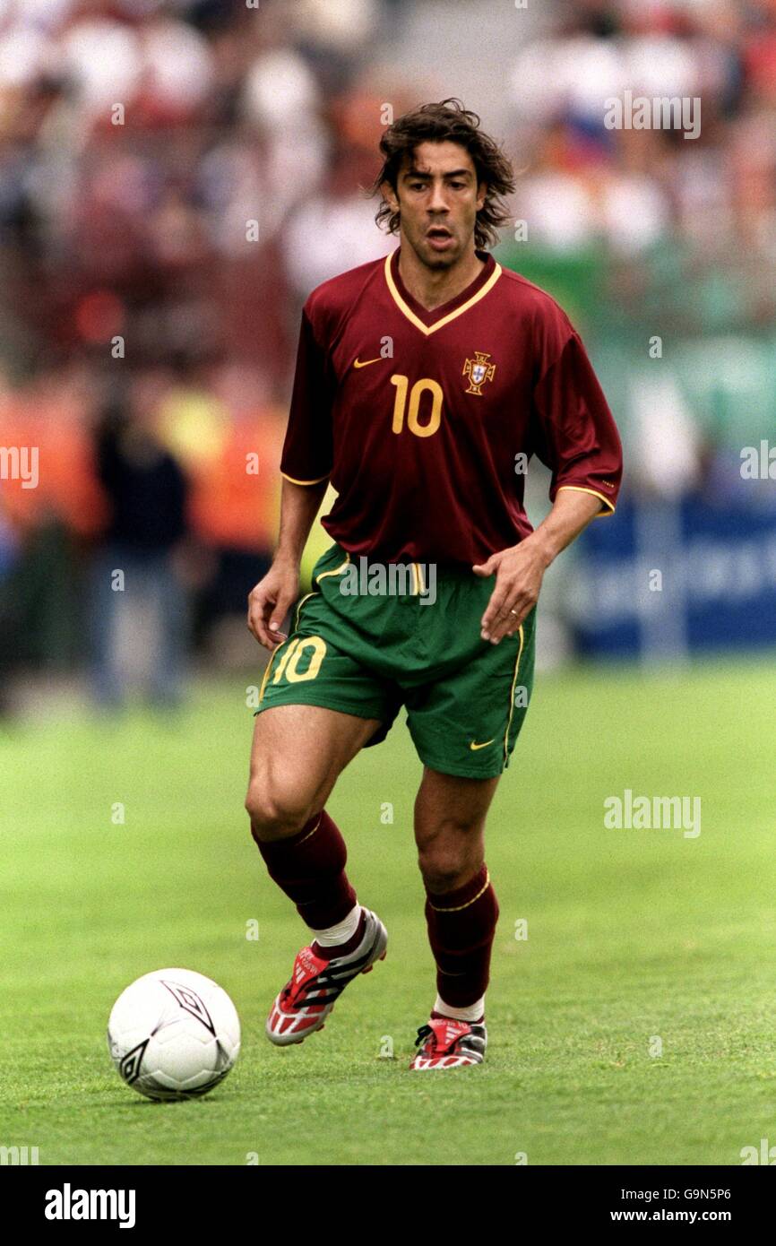 Soccer - World Cup 2002 Qualifier - Group Two - Ireland v Portugal ...