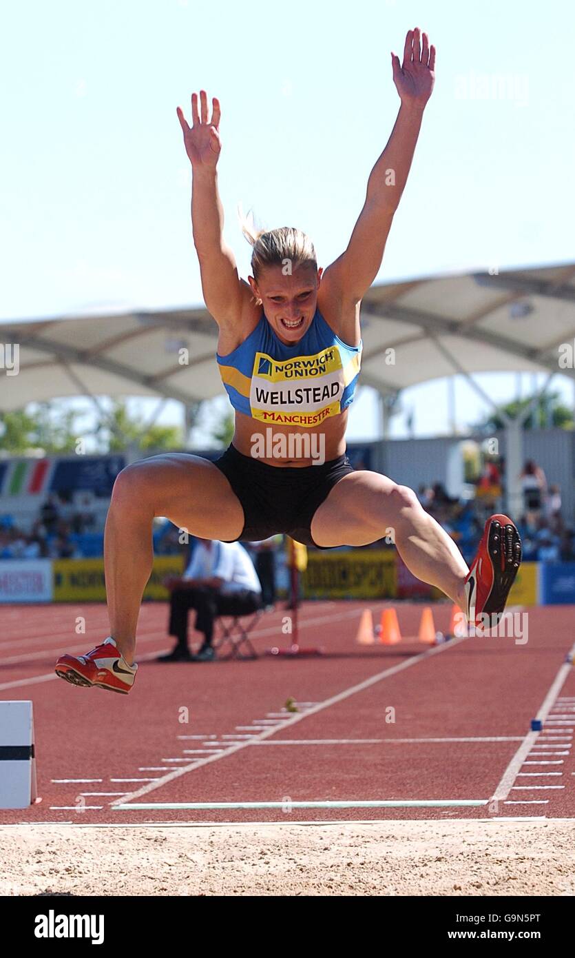 Sarah wellstead long jump norwich hi-res stock photography and images ...