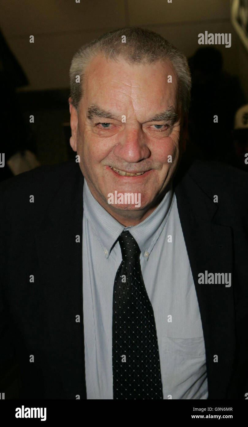 David irving historian hi-res stock photography and images - Alamy