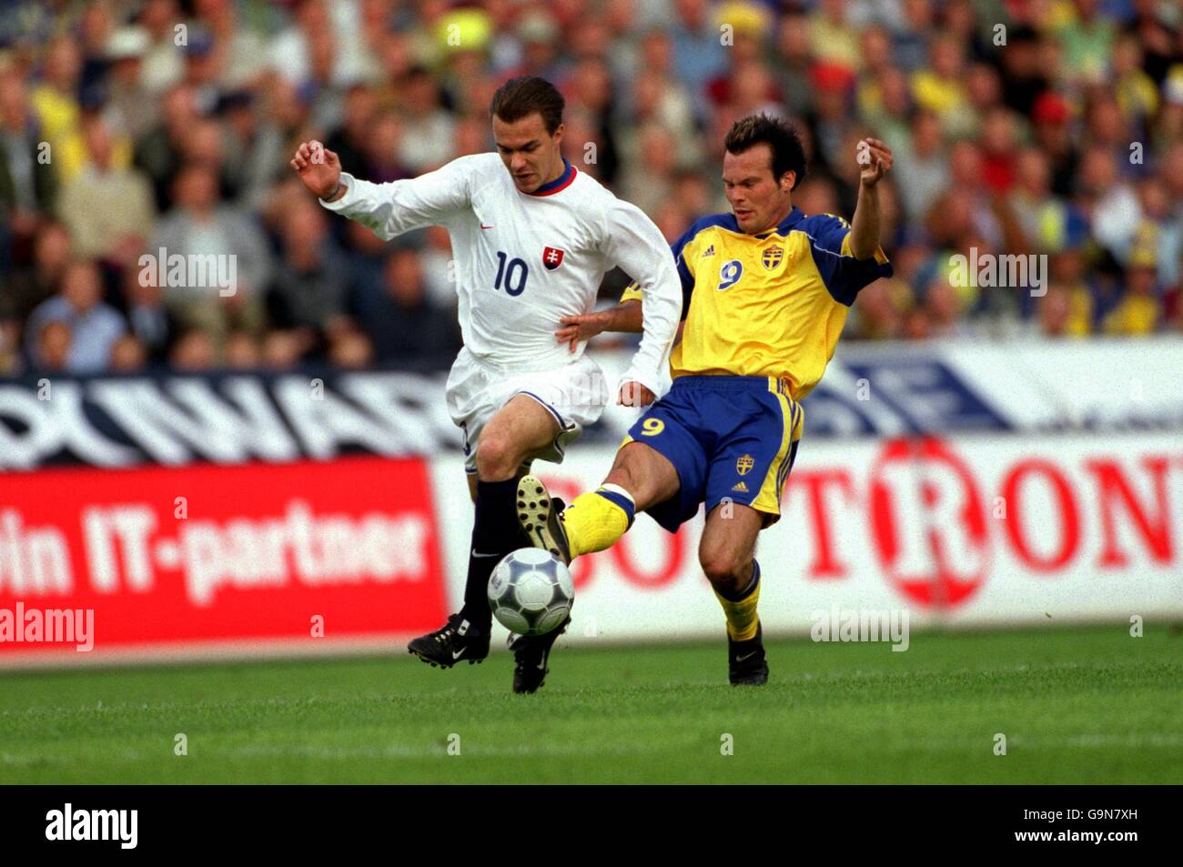 Ljungberg 2002 High Resolution Stock Photography and Images - Alamy