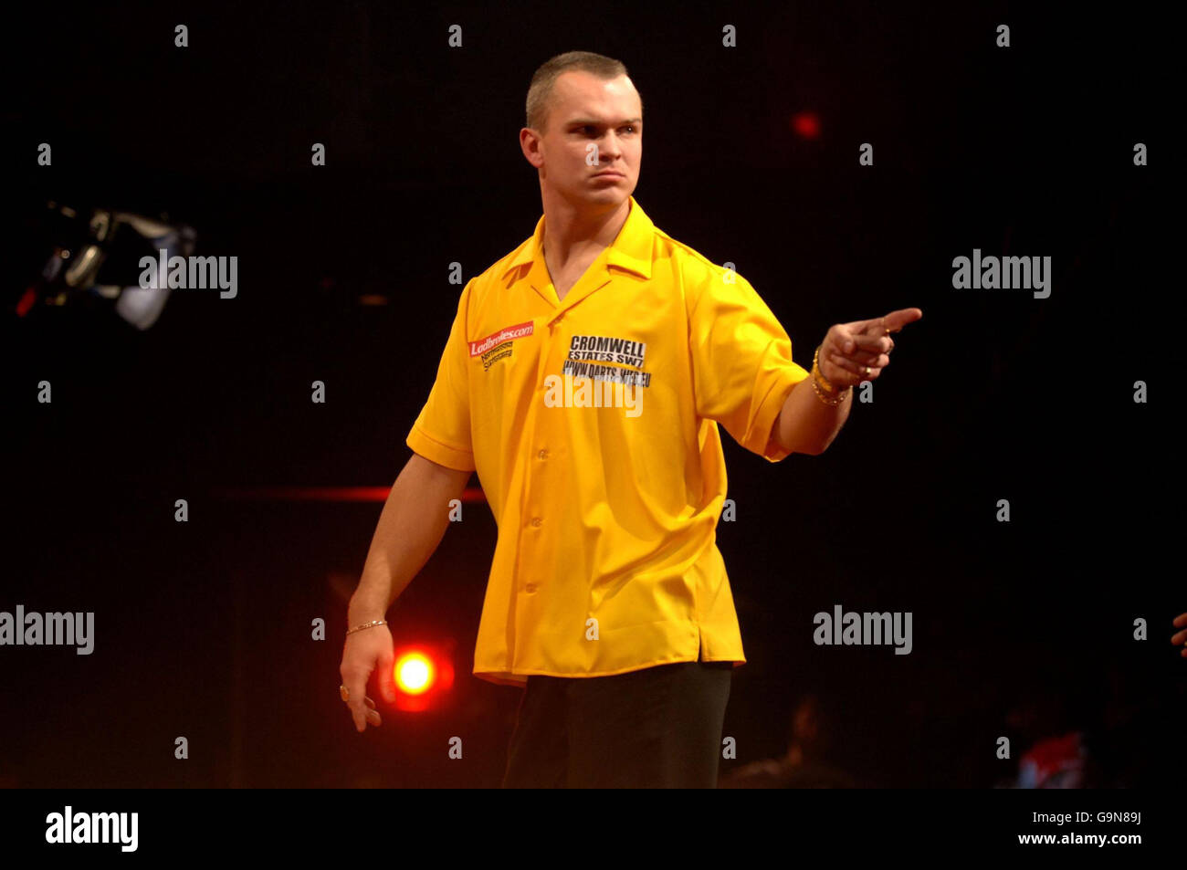 Pdc ladbrokes com world championships purfleet hi-res stock photography ...