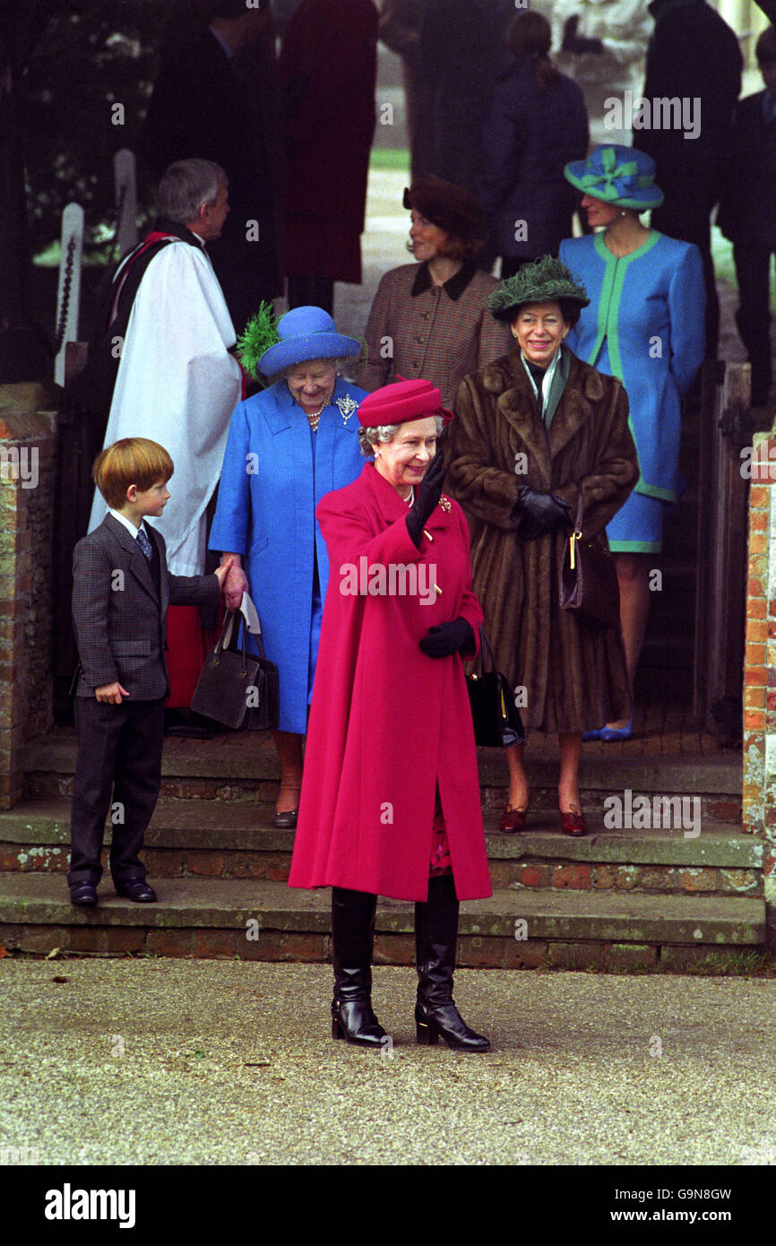 Royalty - Royal Family Christmas - Sandringham Stock Photo - Alamy