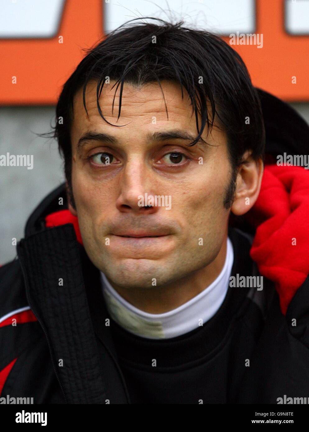 Fulhams vincenzo montella hi-res stock photography and images - Alamy