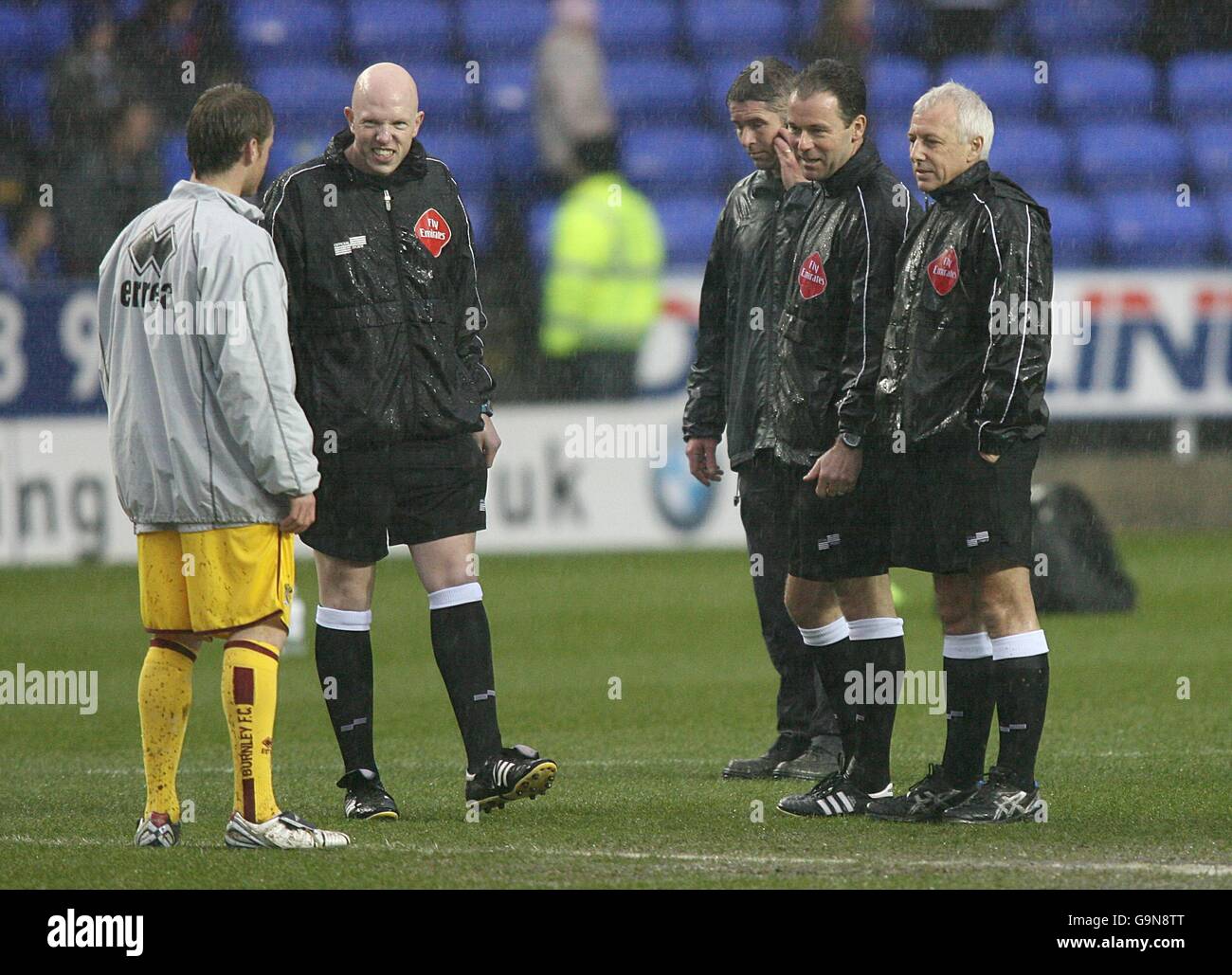 Referee rob styles hi-res stock photography and images - Alamy