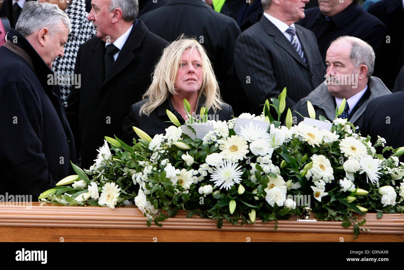 Jeanette Ervine, wife of Progressive Unionist Leader David Ervine ...