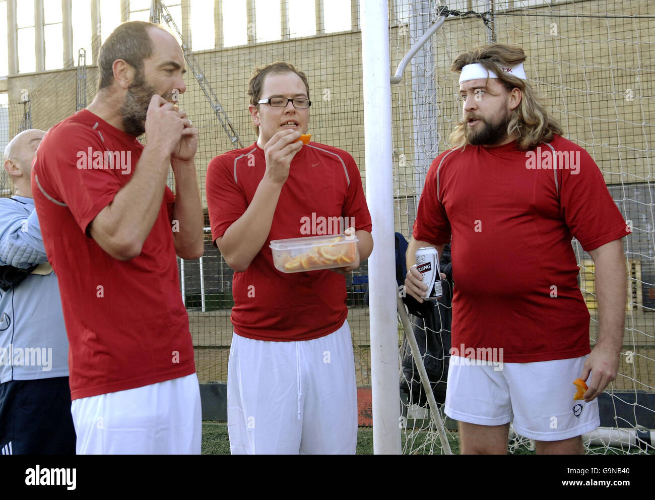 Channel 2305 with left right justin lee collins alan carr hi-res stock ...