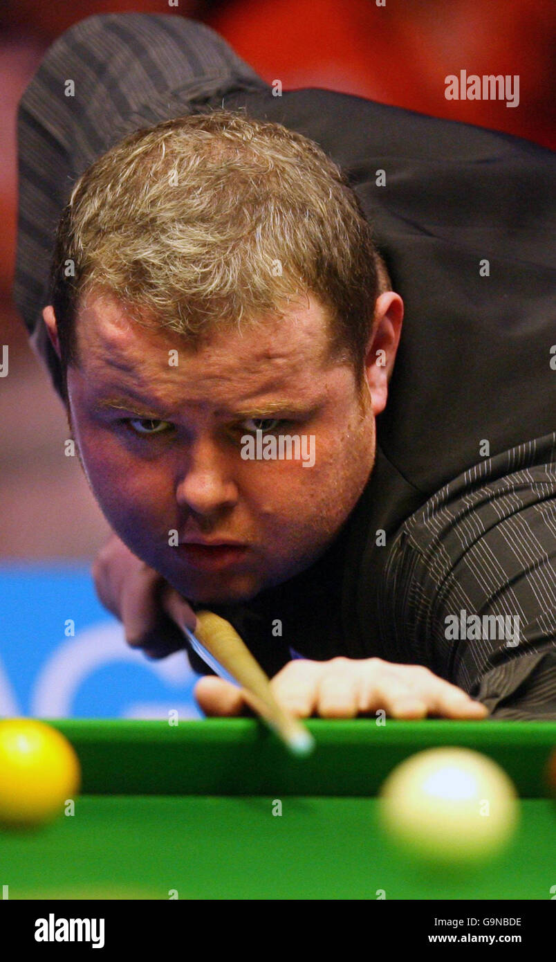 Snooker - SAGA Insurance Masters 2007 - Wembley Arena. Stephen Lee in ...