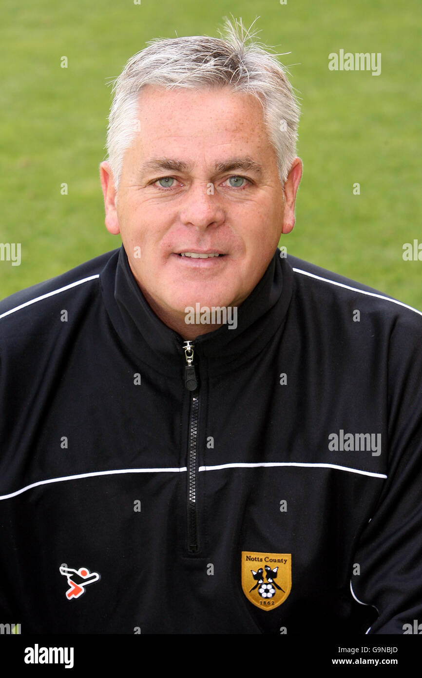 Sport football coach head shot profile hi-res stock photography and ...