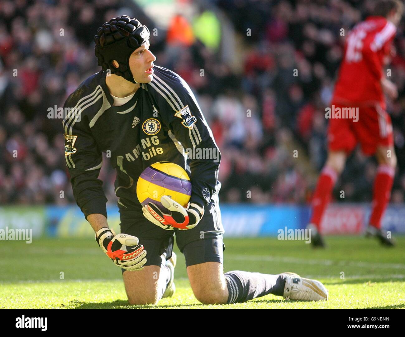Petr Cech Diving Wallpaper