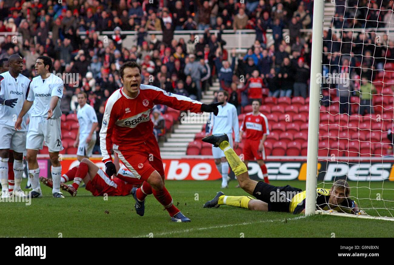 Middlesbrough's Mark Viduka (c) runs away in celebration after scoring ...