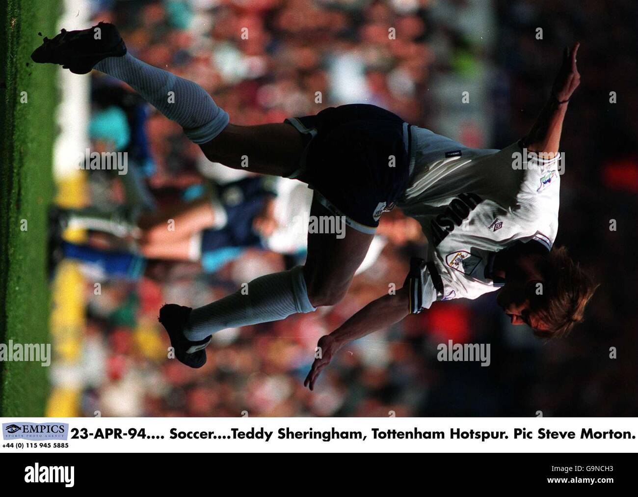 23 apr 94 soccer teddy sheringham hi-res stock photography and images ...